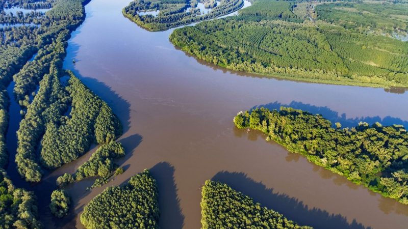 When Rivers Rise: Understanding the Force of Flooding - World Rivers