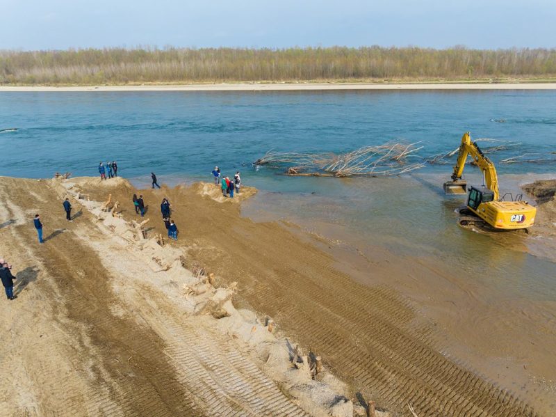 River Restoration Around the World: Dams Fall, Rivers Rise - World Rivers